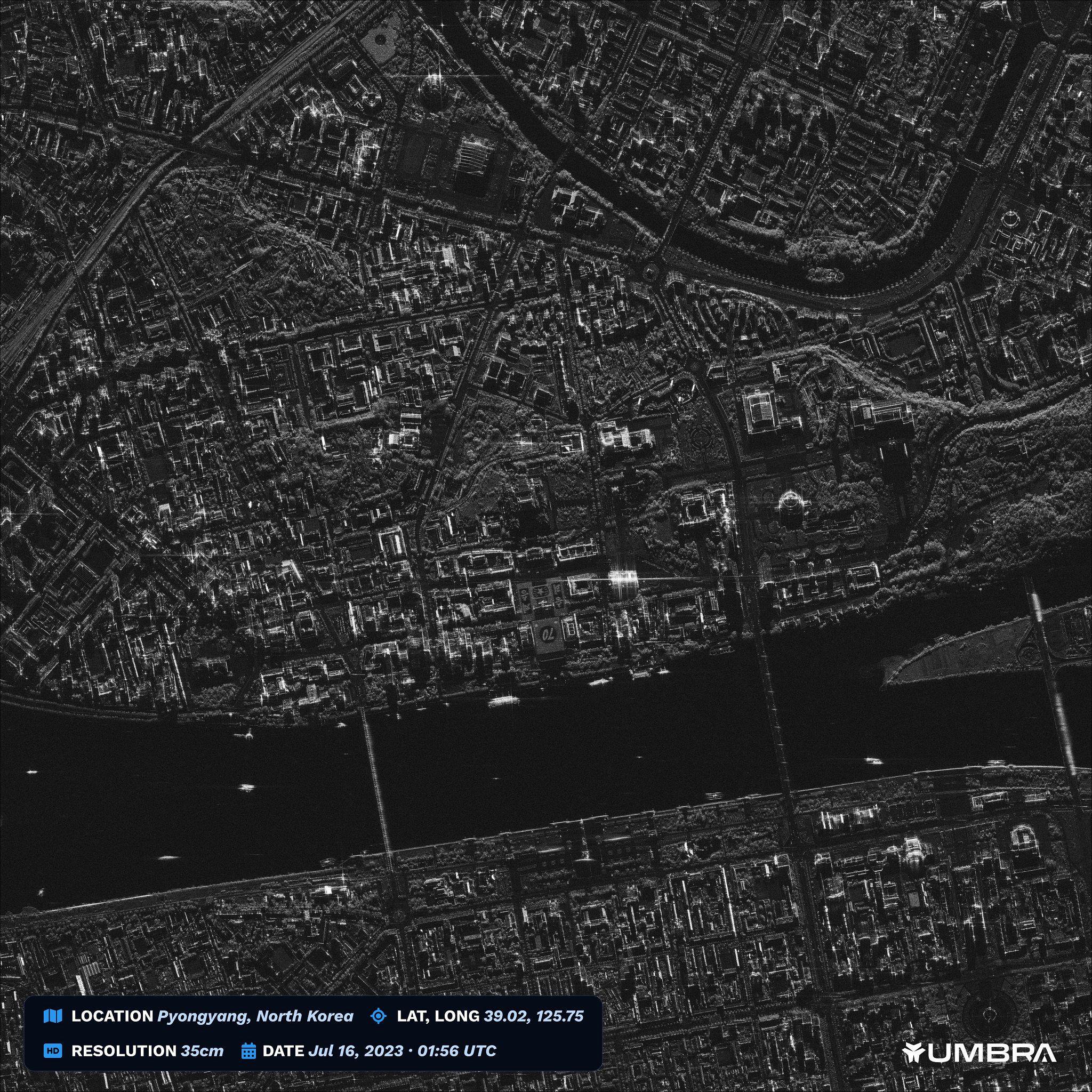 卫星图片显示，平壤正在布置金日成广场，为阅兵做准备|卫星|朝鲜|平壤_新浪新闻