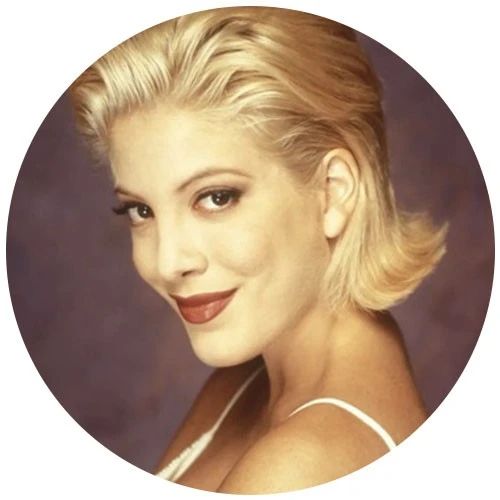 从住10亿豪宅到带5娃流落街头，“电视帝国公主”把一手好牌打稀烂，几十亿遗产无法继承|亚伦_新浪新闻