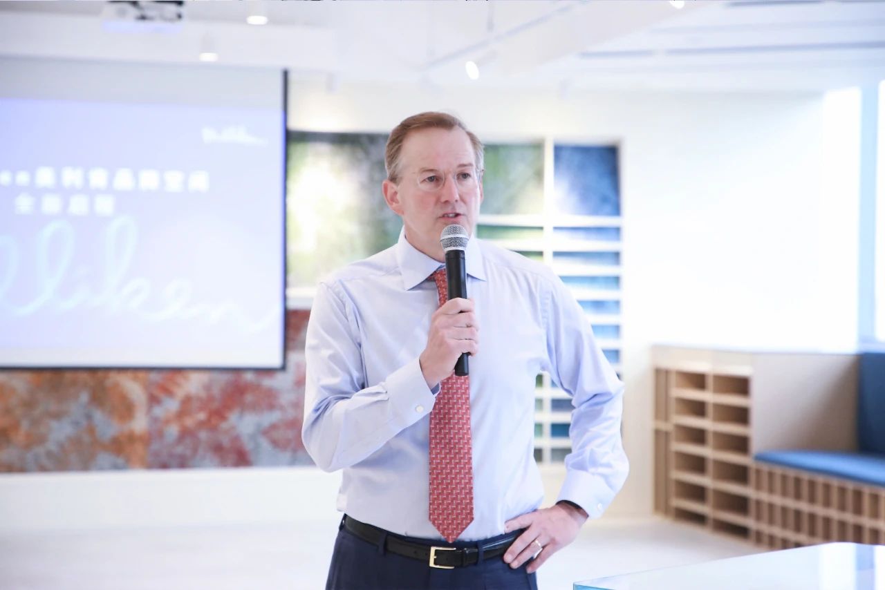 美利肯首席执行官Halsey Cook确认参加本届进博会|国际经济|Traeger Inc.|全球制造业|经济论坛|虹桥_新浪新闻