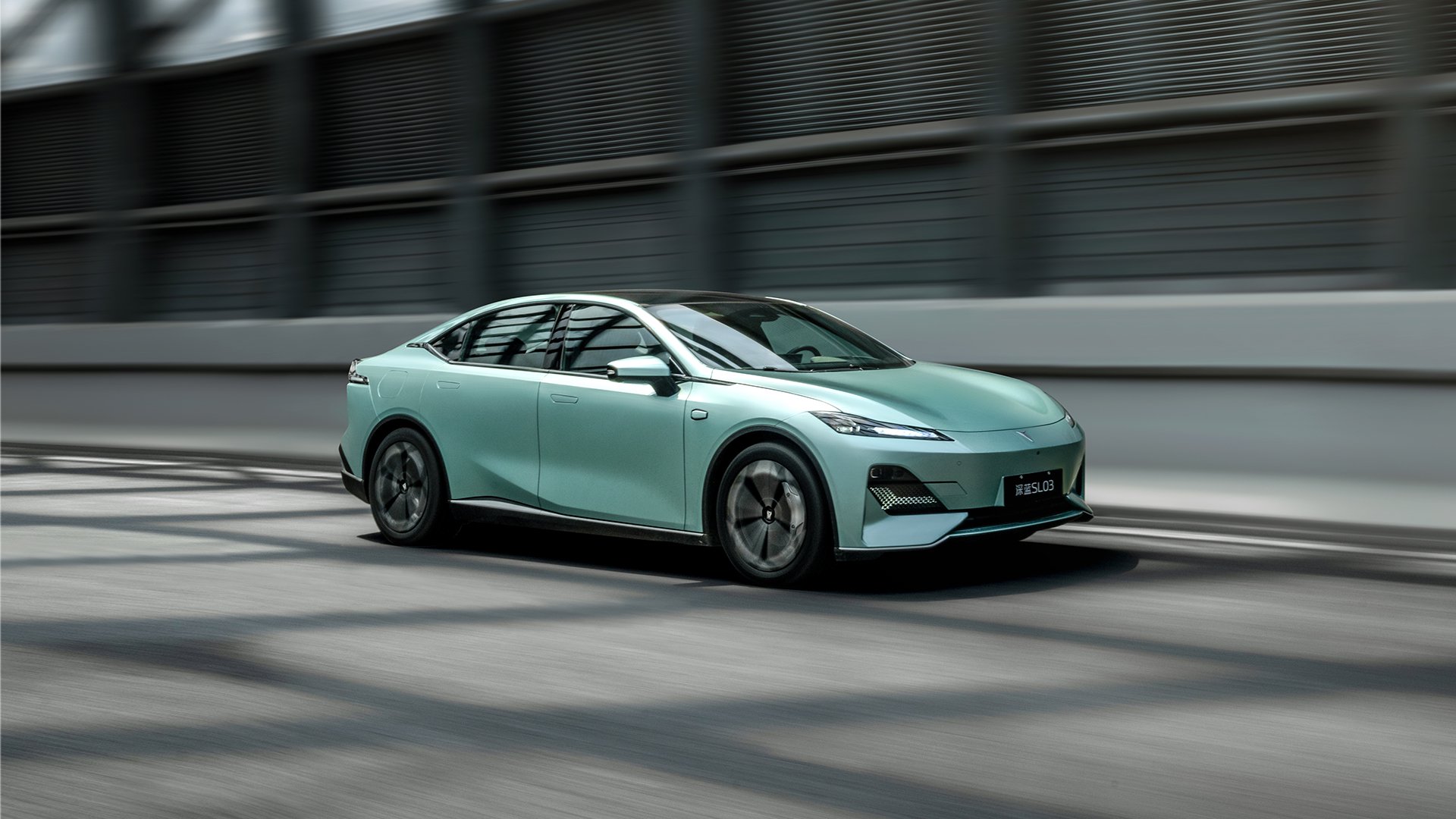 深蓝SL03焕新上市：首推200Max增程版-新浪汽车