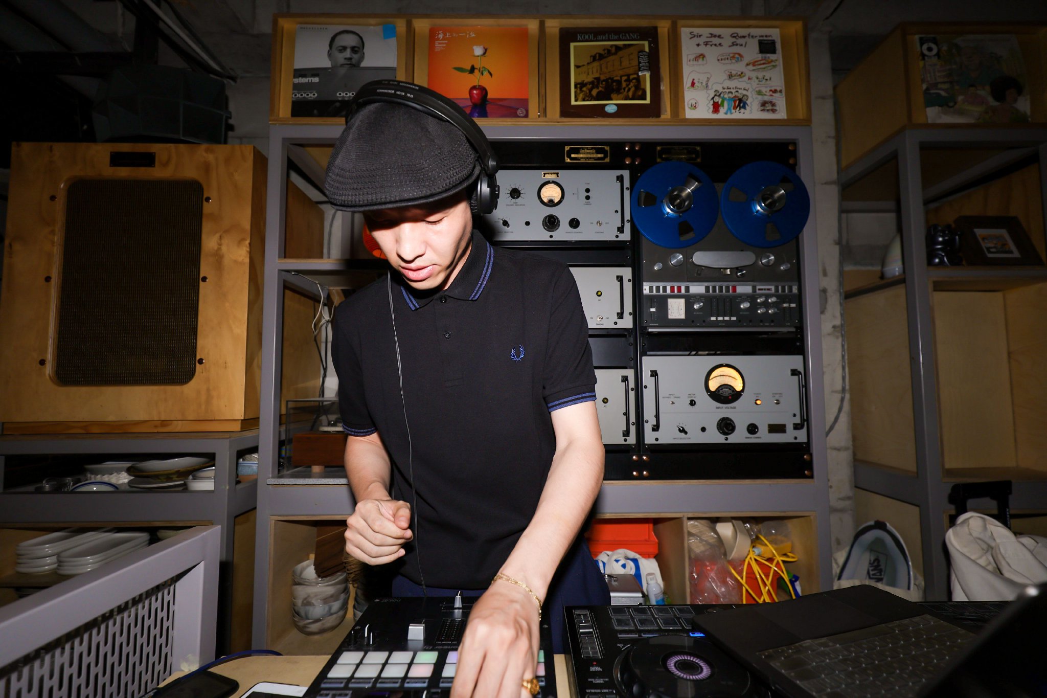 英国品牌FRED PERRY持续追逐亚文化的变革……|亚文化|变革|英国_新浪新闻