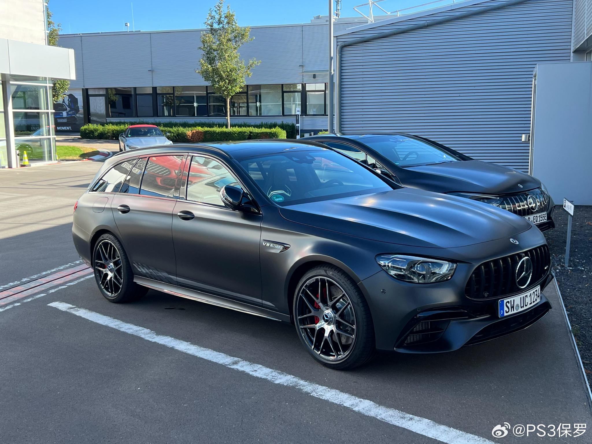 看到E63s旅行和C63s旅行，E63s 4.0T V8 612匹……-新浪汽车