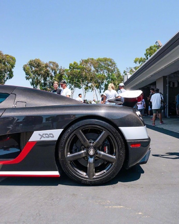 柯尼赛格Koenigsegg CCX，很漂亮！-新浪汽车