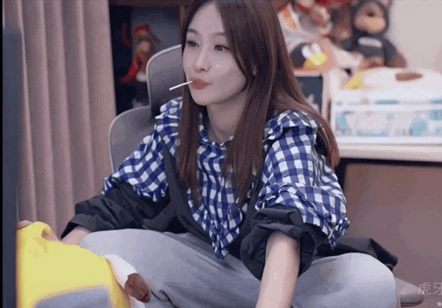 太有牌面了！拳头预热S13世界赛，盛赞UZI是“goat”！|拳头|英雄联盟|梅西_新浪新闻