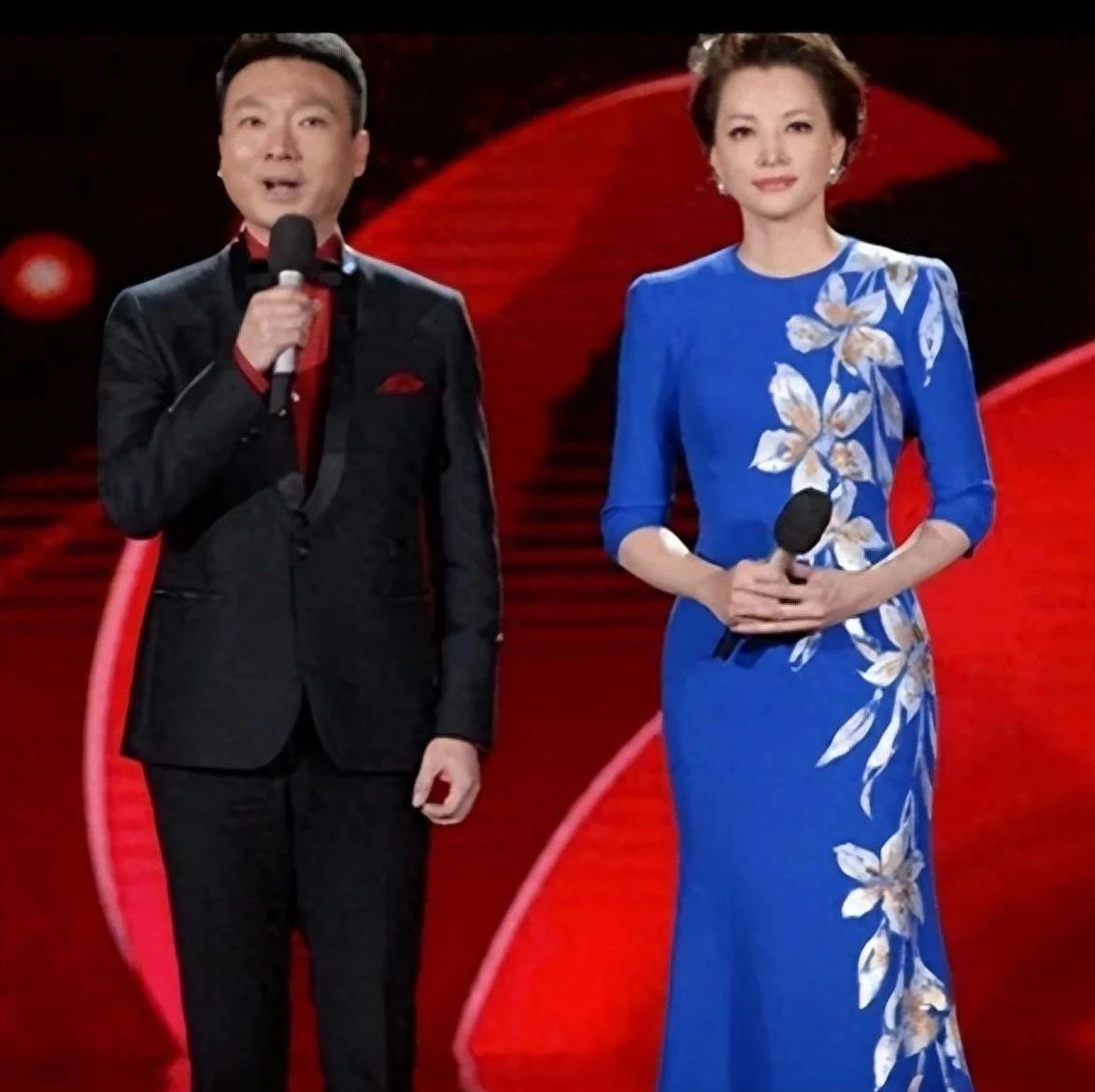 原来这2位央视主持人是夫妻？一个主任一个副主任，丁克多年|刘雅洁|康辉_新浪新闻