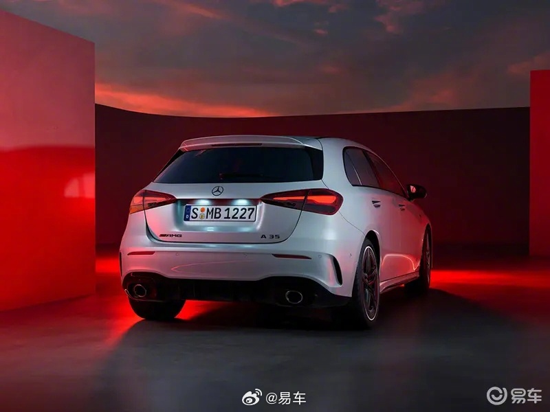 全新奔驰A级AMG正式上市 售40.47万元起-新浪汽车