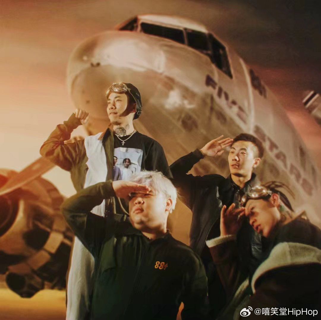 热烈的青春！PSY.P发布更高兄弟合影！|PSY_新浪新闻