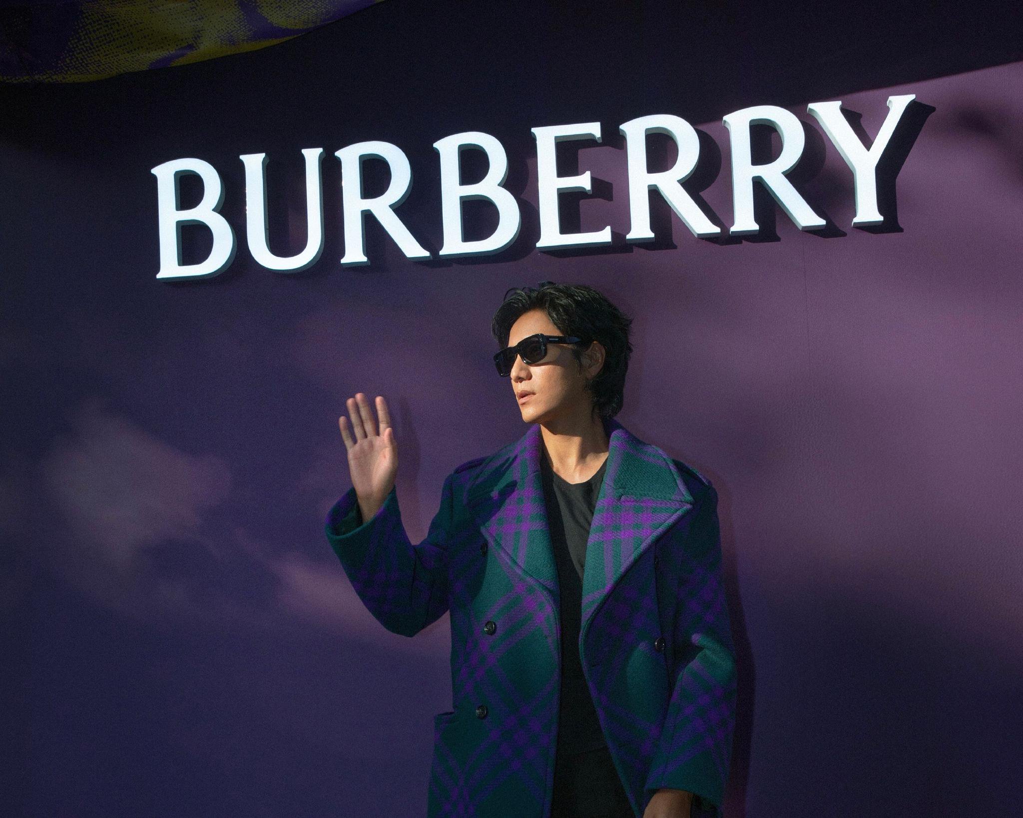 Burberry全新企划｜限时精品店登陆上海|汤唯|上海市|英伦|高级感|陈坤_新浪新闻