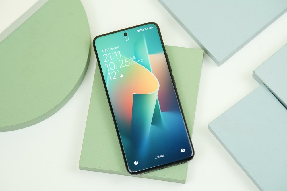 除了骁龙8 Gen3，影像跨越式升级：小米14 Pro首发评测|小米|模组|镜头_新浪新闻