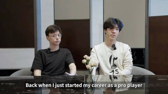 Caedrel：因为你拿冠军拿得很早，会不会觉得世界赛很简单……_新浪新闻