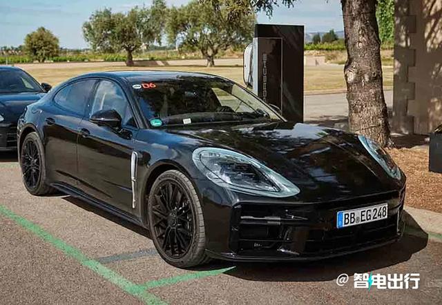 保时捷全新帕拉梅拉内饰官图曝光！本月首发，比奔驰S级豪华-新浪汽车