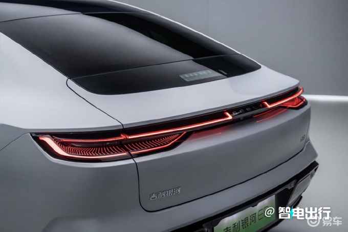 吉利银河E8首发！充电5分钟跑180km，还看汉EV？-新浪汽车