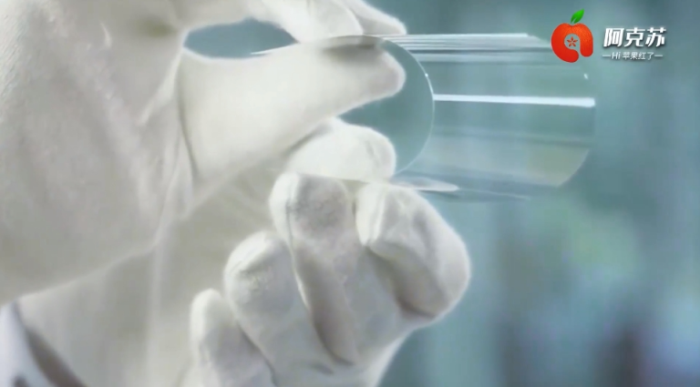 可承受几十万次折叠！我国首条，正式投产|玻璃|UTG|材料_新浪新闻