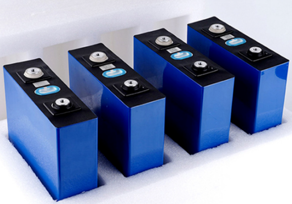 走向自主创新,寻求中国力量源泉系列：动力电池从VDA、MEB走向短刀|比亚迪|能源|电芯|电池|方形_新浪新闻