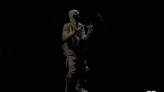 美国嘻哈男歌手Playboi Carti新单HOODBYAIR官方MV释出|嘻哈_新浪新闻