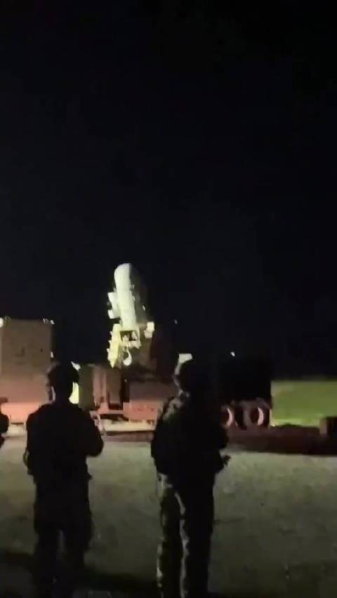 美国CRAM“陆地密集阵”近程防御系统……_新浪新闻