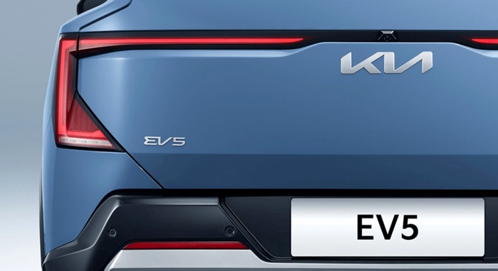 2023车市盘点之起亚EV5：首月销量104台，实力不俗估计难当重任-新浪汽车