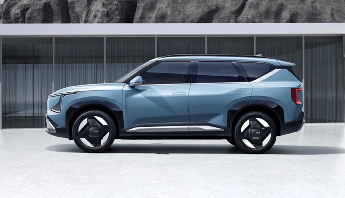 2023车市盘点之起亚EV5：首月销量104台，实力不俗估计难当重任-新浪汽车