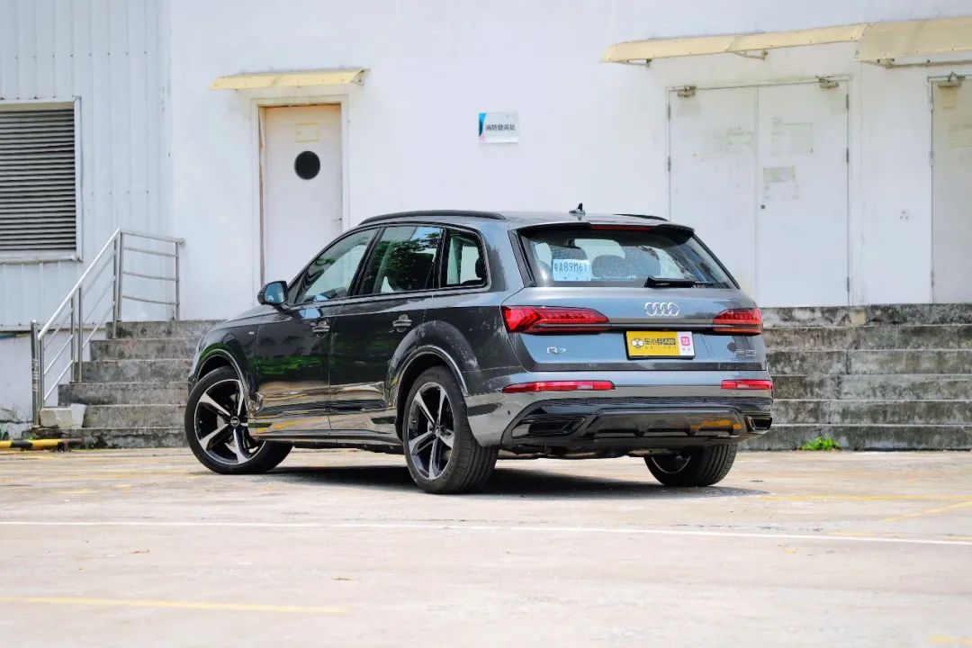 进口豪华7座SUV，配3.0T+8AT，托森中差全时四驱，值得买吗？-新浪汽车