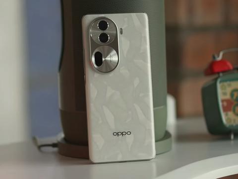 上市一个月突降700元，5000万单反级人像三摄，OPPO主动调低利润|人像|单反|屏幕_新浪新闻