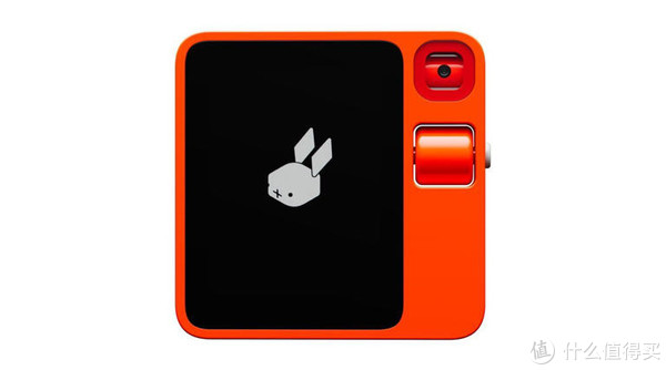 Rabbit R1 亮相 CES 2024：要成为用户和智能手机的交互中介|智能手机|ces|指令_新浪新闻