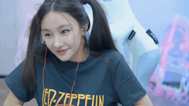 RNG新赛季首败：LWX+Ming合计砍下2-16数据引热议|rng|Ming|lwx_新浪新闻