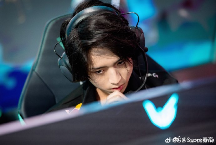 Hanssama 晒照：决赛见|决赛|英雄联盟_新浪新闻