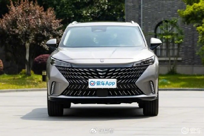 荣威RX5系列累计销量突破105万辆 现款车型售9.99万元起-新浪汽车