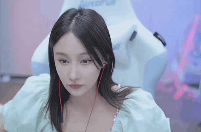 PDD、小团团双双上热搜，网友在线吃瓜！|PDD|Doinb_新浪新闻