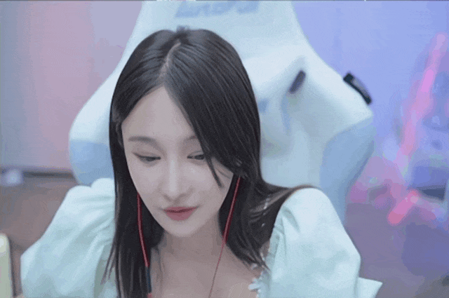 霸哥究竟开没开挂？英雄联盟官方亲自下场“判决”！|Baolan|Ning|ning|玩家|事情_新浪新闻