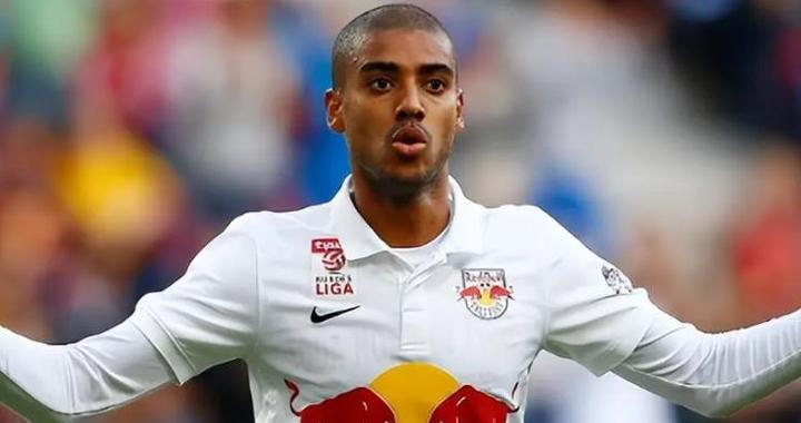 良心归化！阿兰为重回中超大幅降薪：年薪不到60万欧！|阿兰|中超|中国足球_新浪新闻