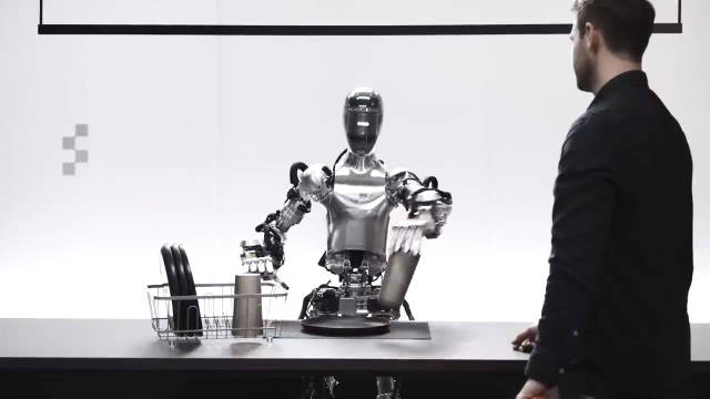 Figure 01机器人的新演示视频 通过OpenAI…|机器人|图像_新浪新闻