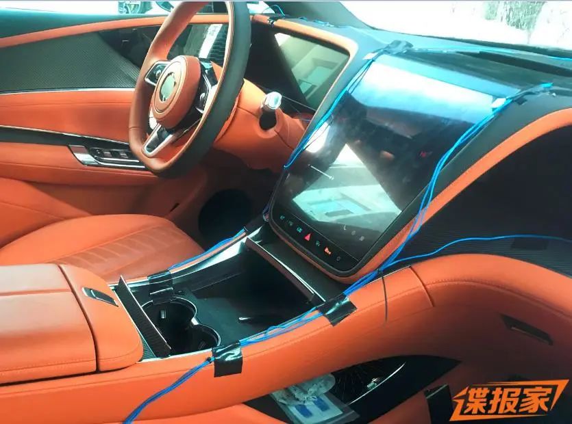 比仰望U8更加运动？售价达百万级的仰望U7内饰曝光！-新浪汽车