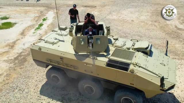 出口伊拉克的外贸CS/LM5型12.7毫米转管机枪射击画面|伊拉克_新浪新闻