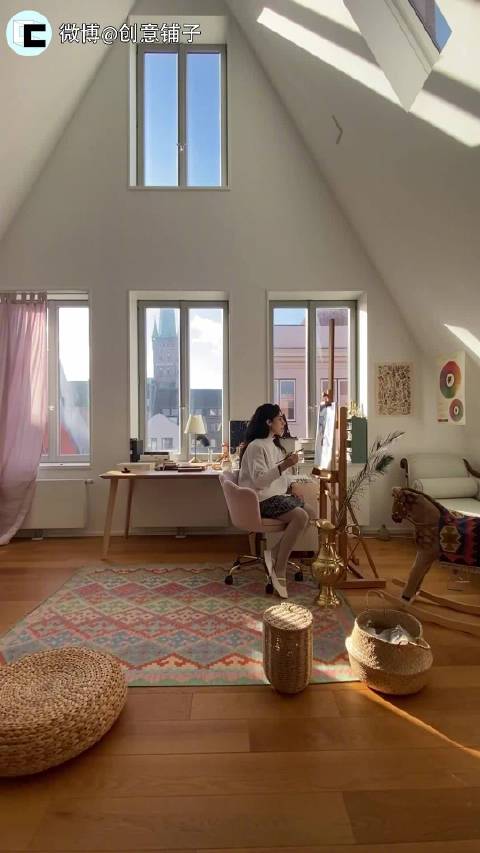 画师Valerie Lin的每一处细节都刻画得细致入微，好有质感！_新浪新闻