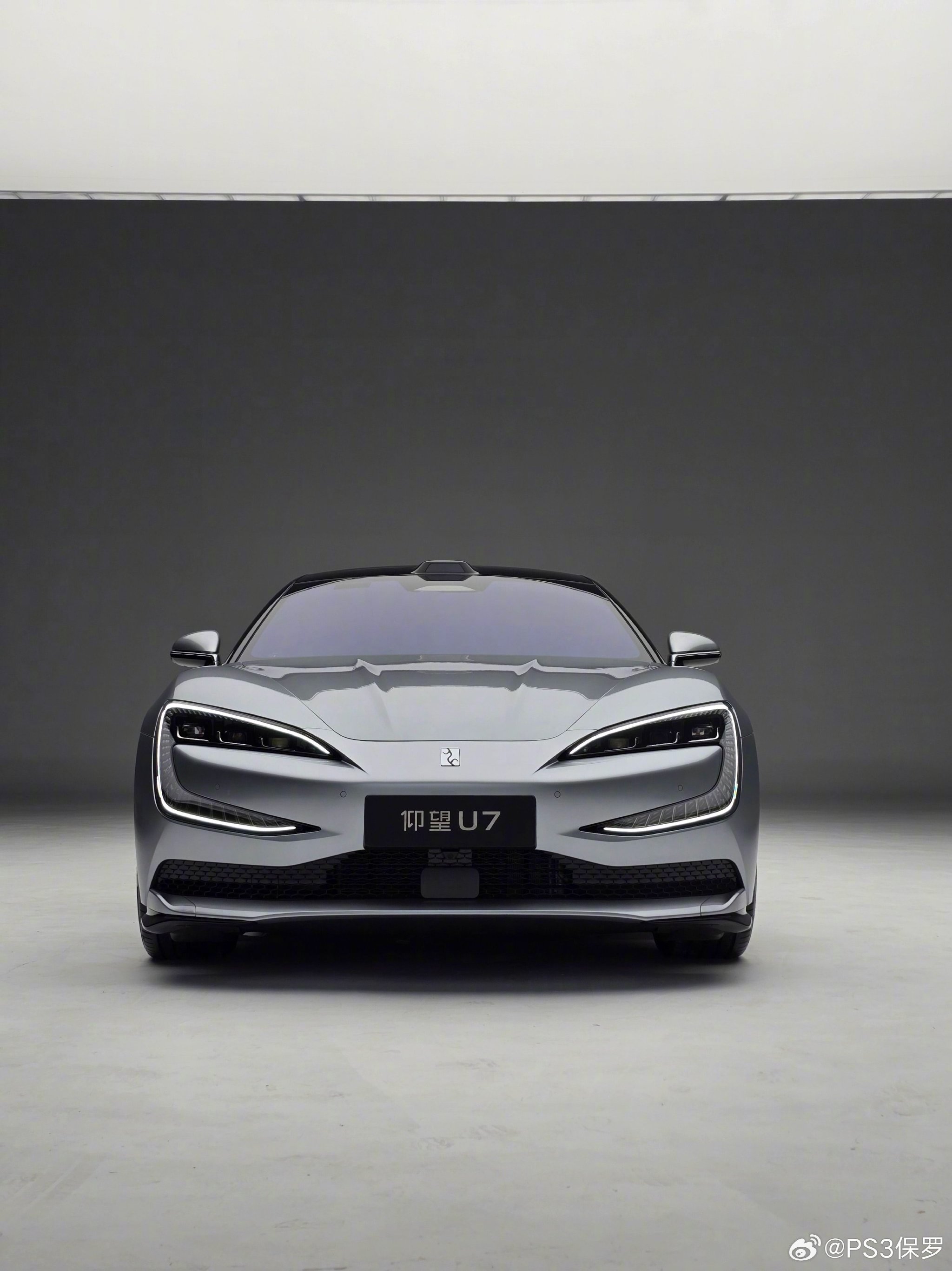 仰望U7实拍，这颜色很显档次|档次|车展|北京_新浪新闻