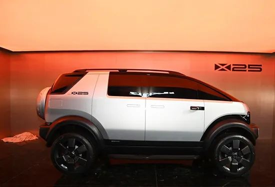 造型前卫 奇瑞iCAR X25亮相2024北京车展_新浪财经_新浪网