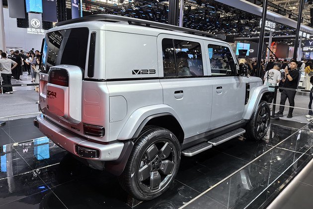 iCAR V23车展实拍 造型致敬越野经典/四季度上市-新浪汽车