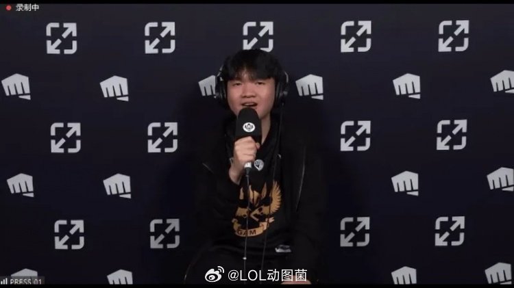 GAM中单Emo：成都很美 东西很好吃但有点辣~ 2024MSI入围赛败者组决赛…|成都市|决赛_新浪新闻