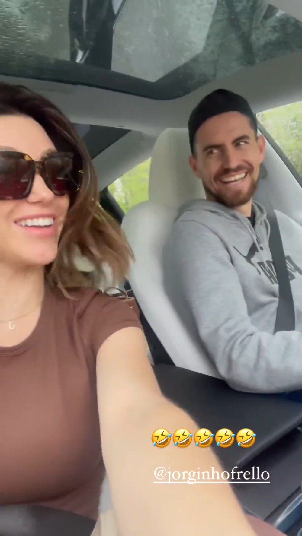 未婚妻Cat Harding 整蛊若日尼奥：我们不能在一起了 若鸟立刻开始反省|若日尼奥_新浪新闻