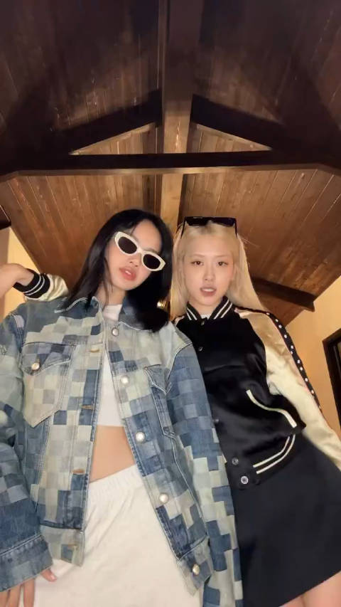 LISA 与 ROSÉ 合作宣传新单|LISA|ROSÉ_新浪新闻