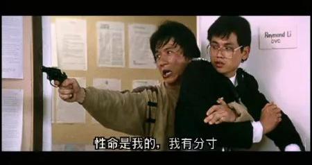 香港警察换新枪→国产CF98-A！超酷细节曝光|香港警队_新浪新闻