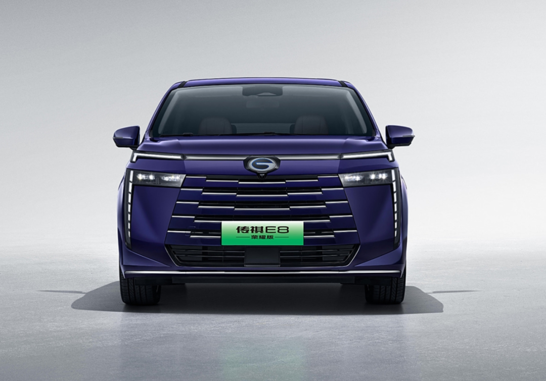 快评传祺E8荣耀版：16.68万元起，把混动MPV价格打下来了-新浪汽车