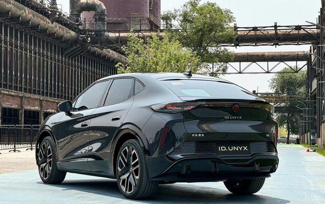 最高续航621km，大众ID.UNYX与众售价20.99万元起|20-25万_新浪财经_新浪网