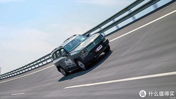 《混动SUV TOP10横评》深蓝G318解析-新浪汽车