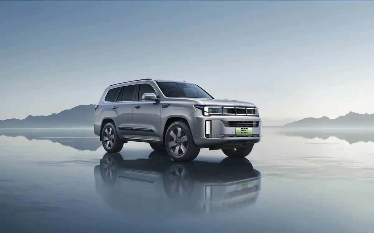 北京BJ60雷霆魔核电驱版官图发布-新浪汽车