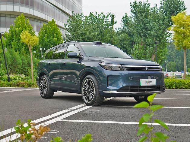 试驾问界新M7 Ultra 让每一刻成为享受-新浪汽车