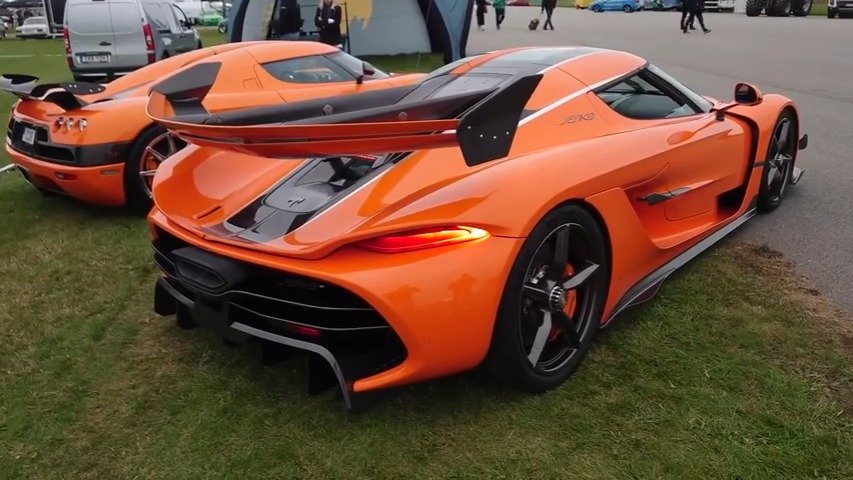 柯尼赛格Koenigsegg Jesko，这颜色太帅了！|汽车资讯|汽车视频|科尼赛克_新浪新闻