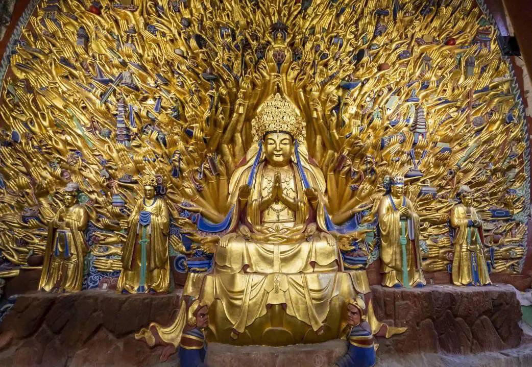 《黑神话：悟空》：把石刻“装”进游戏 推动中华文化走向世界|黑神话：悟空_新浪新闻