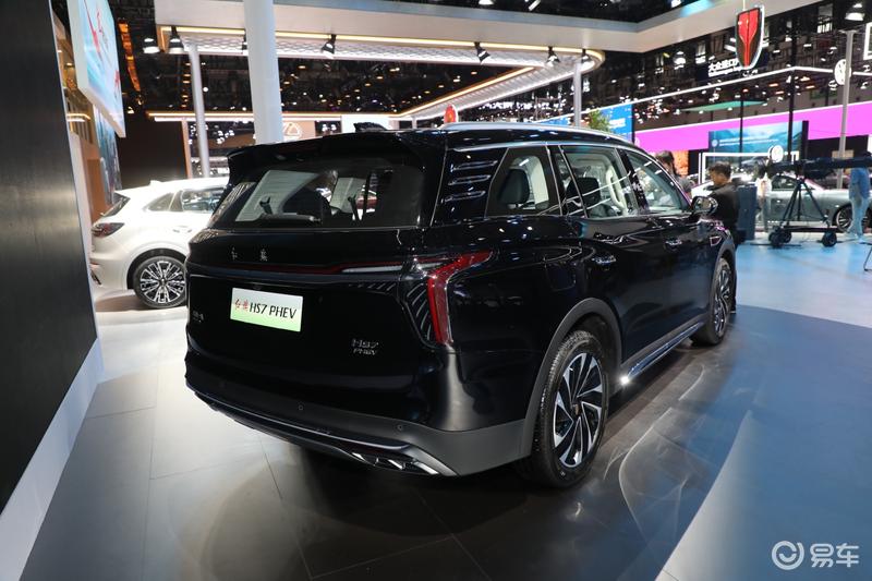 2024成都车展：红旗HS7 PHEV售31.58万元起-新浪汽车